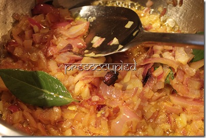 PreeOccupied: Kancha Lonka Murgi, Green Chili Chicken Curry